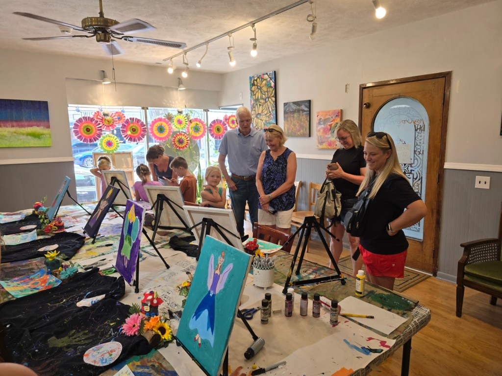 Kalina Art Studio – Where Art Meets Voice